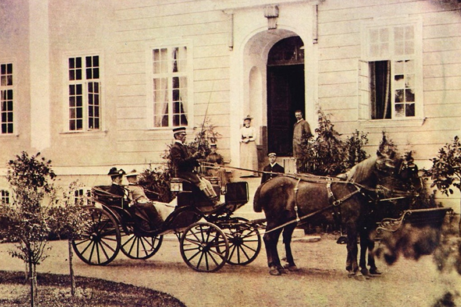 Historia - Hedenlunda Slott